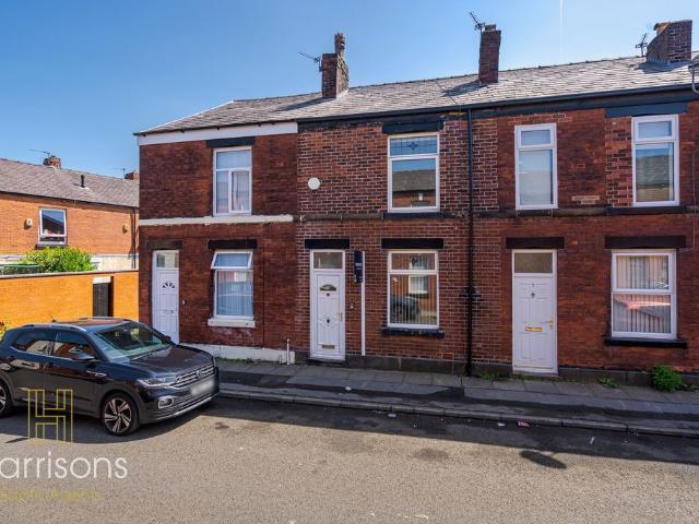 BL2, 2 bed terraced house to rent, £850 pcm | PrimeLocation