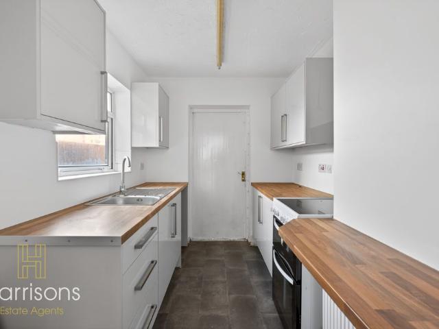BL3, 2 bed terraced house to rent, £900 pcm | PrimeLocation
