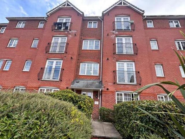 Blount Close, Worsdell House, Crewe, 2 Bedroom Flat