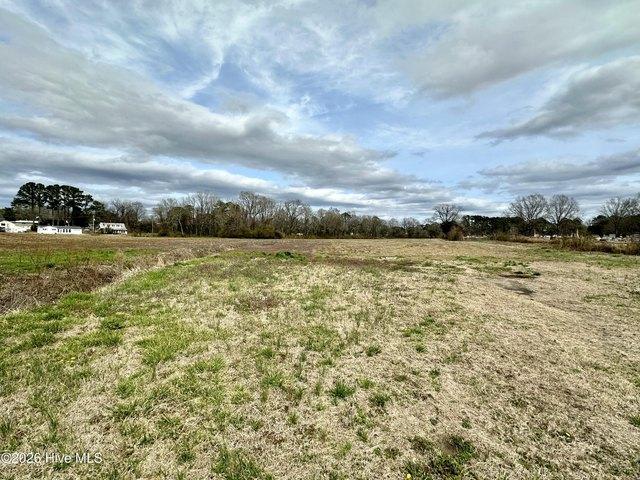 Blount St, Ayden, NC 28513
