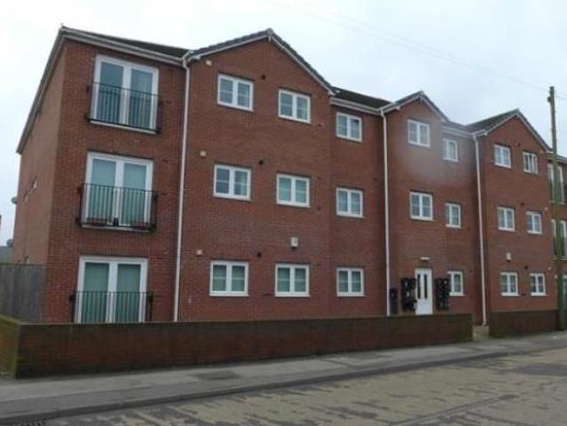 Bloxwich Road South, Willenhall WV13, 2 bed property to rent, £850 pcm | PrimeLocation