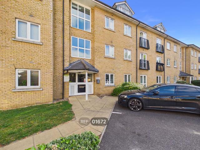 Bloyes Mews, Colchester CO1, 2 bed flat to rent, £1,100 pcm | PrimeLocation