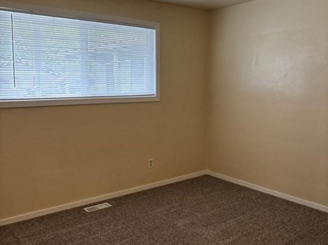 bloc01* 2 Bedroom Apartment for Rent at 4352 10th Ct Se, Salem, OR 97302 Morningside