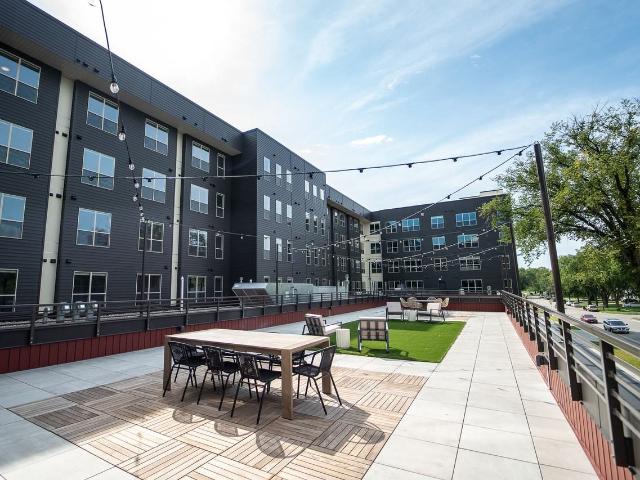 BLOC Apartments 1 Bedroom Apartment for Rent at 1621 University Dr S, Fargo, ND 58103 Lewis & Clark