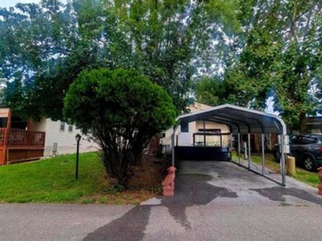 Block 47 Beehive Ave Lot 17, Falling Waters, WV 25419
