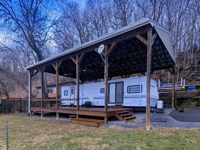 Block 77 Park Blvd Lot 77, Falling Waters, WV 25419