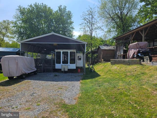 Block 2 lot 8 Cindy Ave