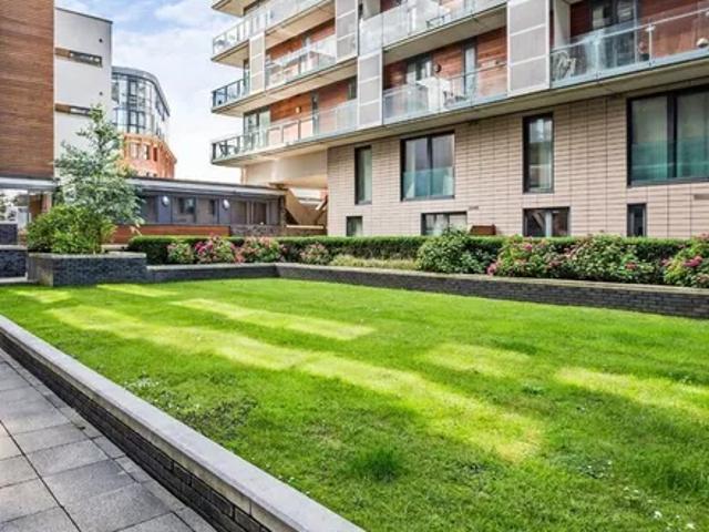Block 3 Spectrum, Blackfriars Road, Salford, M3 7BS, United Kingdom | 1 bed apartment for rent #138592596 | Rentberry