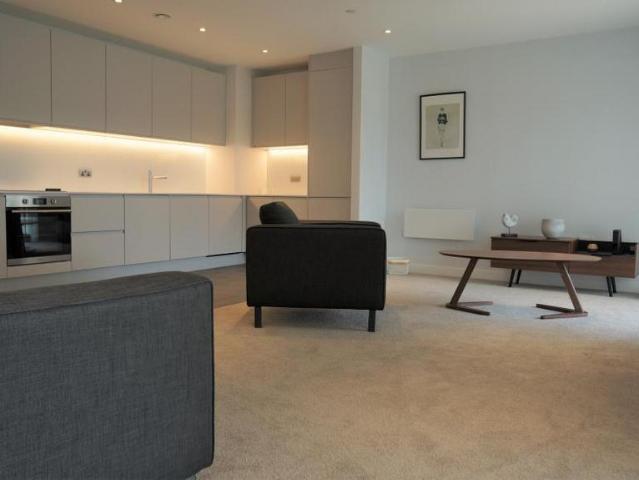 Block B: Local Blackfriars 1 bed apartment to rent £1,150 pcm £265 pw