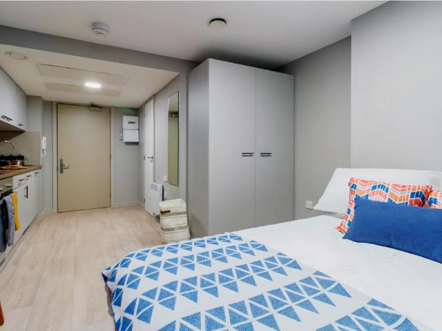 Block B Upper Floor Silver En Suite