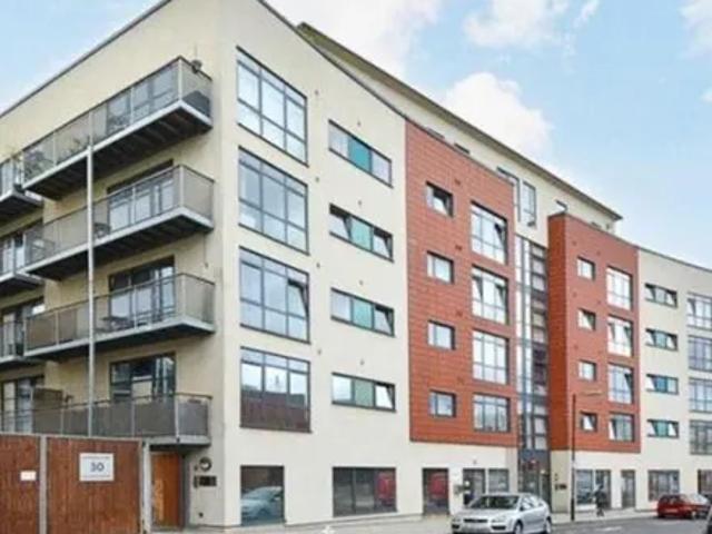Block B, 30 Copenhagen Place, London, E14 7FF, United Kingdom | 2 bed house for rent #167543555 | Rentberry