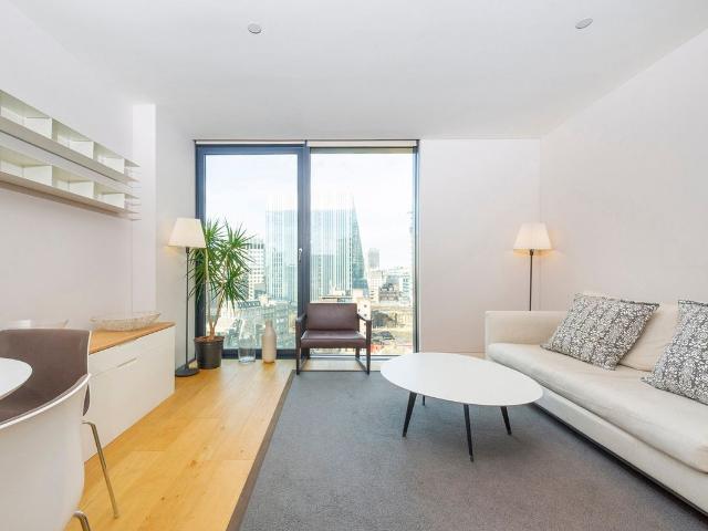 Block B, 60 Holland Street SE1, 1 bed flat to rent, £3,400 pcm | PrimeLocation