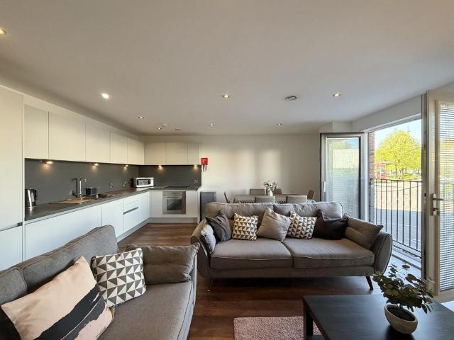 Block C, Wilburn Basin, Ordsall Lane. 3 bed apartment to rent £2,100 pcm £485 pw