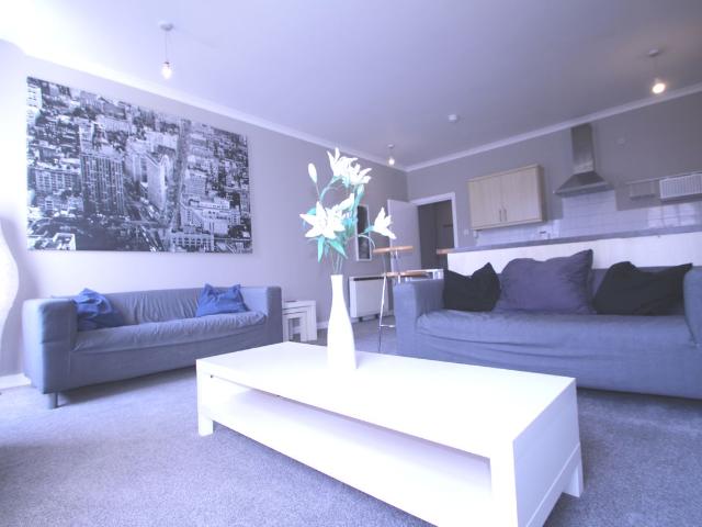 Block E 23 Blackfriars Street, Glasgow G1, 2 bed flat to rent, £1,150 pcm | PrimeLocation