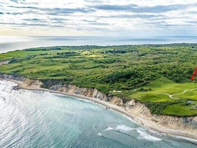 Block Island RI 02807 104443726