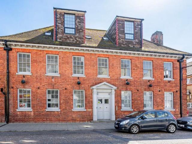 Block of apartments for sale