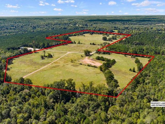 Blocker Rd, Marshall, TX 75670