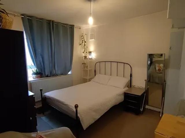 Bloemfontein Road, London, W12 7PG, United Kingdom | Room for rent #31625567 | Rentberry