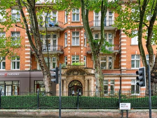 Blomfield Court, London W9 3 bed flat to rent £3,445 pcm £795 pw
