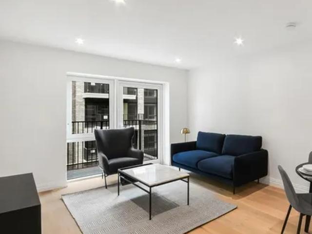 Blomfield House, Park Street, London, SW6 2FB, United Kingdom | 2 bed apartment for rent #139264309 | Rentberry