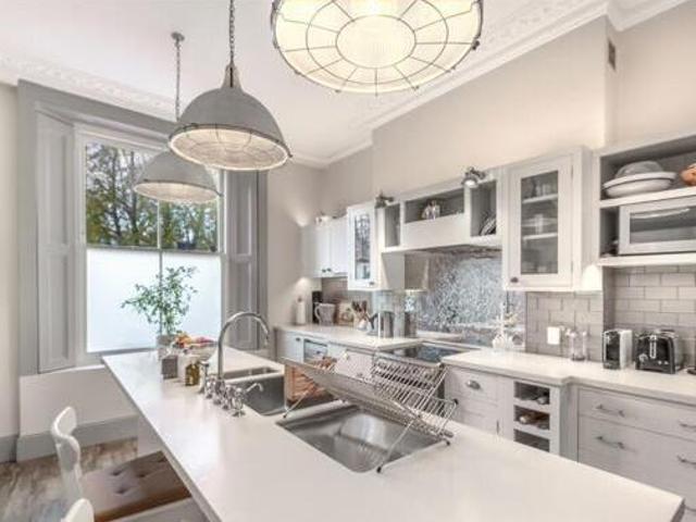 Blomfield Villas, Little Venice, 4 Bedroom Apartment