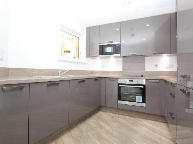 Blondin Way, London, Greater London SE16, 1 bed flat to rent, £2,000 pcm | PrimeLocation