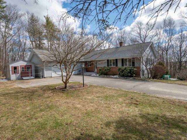 Bloody Brook Rd, Hampstead, Home For Sale