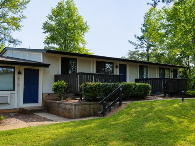Bloom@Woodcliff 1 Bedroom Apartment for Rent at 100 Woodcliff Dr Nw, Lilburn, GA 30047
