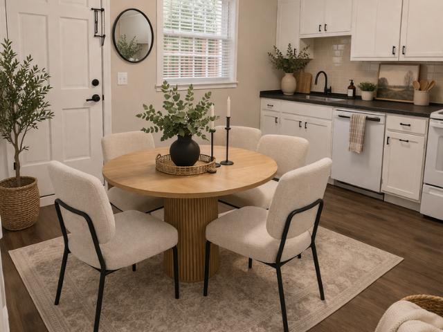 Bloom at Lilburn Townhomes 3 Bedroom Apartment for Rent at 450 Lilburn School Rd Nw, Lilburn, GA 30047