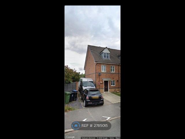 Bloom Avenue, Wrexham LL11, 4 bed end terrace house to rent, £1,300 pcm | PrimeLocation