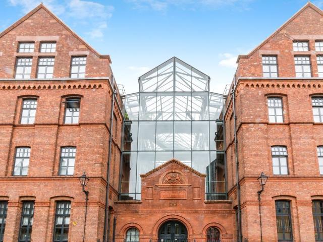 Bloom Street, Salford, Greater Manchester M3, 2 bed flat to rent, £1,250 pcm | PrimeLocation
