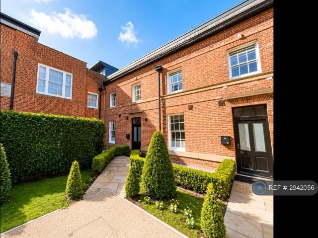 Bloomesbury Avenue, Manchester, M20 4 bed terraced house to rent £3,290 pcm £759 pw