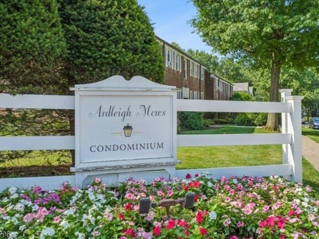Bloomfield Ave Unit,verona, Condo For Sale