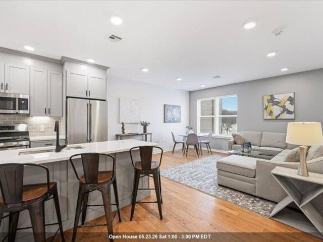 Bloomfield Ave Apt,bloomfield, Condo For Sale