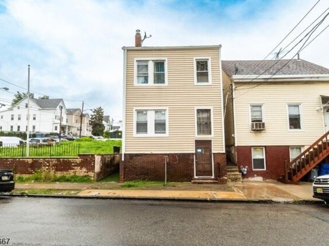 Bloomfield Ave, Paterson, Home For Sale