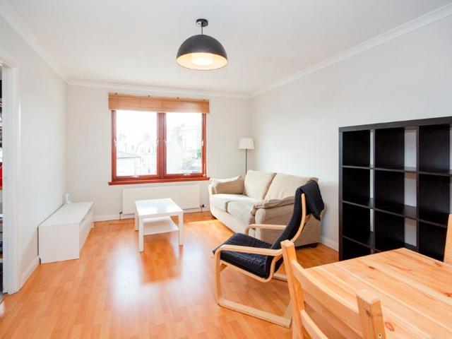 Bloomfield Court, City Centre, Aberdeen AB10, 2 bed flat to rent, £795 pcm | PrimeLocation