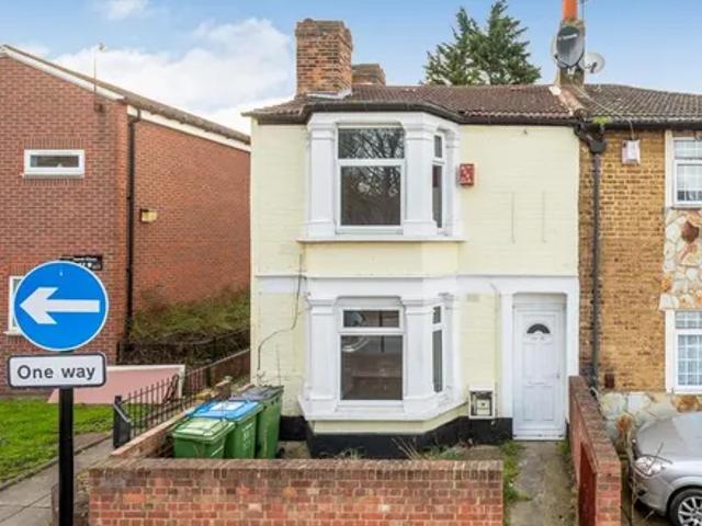 Bloomfield Road, London, SE18 7BE, United Kingdom | 2 bed house for rent #167114831 | Rentberry