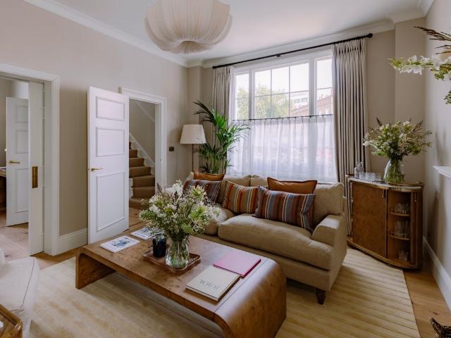 Bloomfield Terrace, Belgravia SW1W, 2 bed end terrace house to rent, £12,500 pcm | PrimeLocation