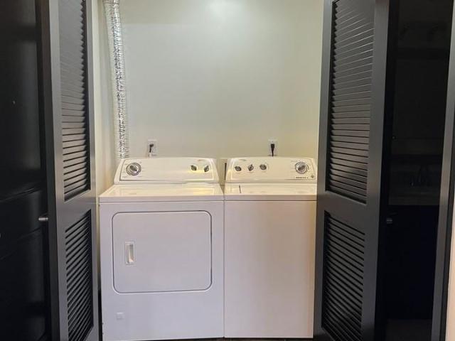 Bloomfield 10625 1 Bedroom Apartment for Rent at 10625 Bloomfield St, Los Angeles, CA 91602 Greater Toluca Lake