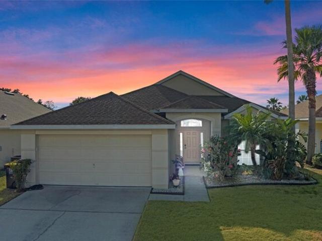 Bloomingdale Dr, Davenport, Home For Sale