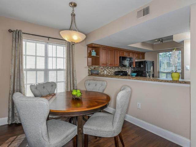 Bloomingdale Woods Apartments 2 Bedroom Apartment for Rent at 3453 Timber Run Dr, Bloomingdale, FL 33596 Bloomingdale