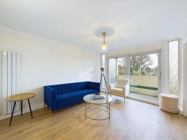 Bloomsbury Close, London W5, 3 bed flat to rent, £2,800 pcm | PrimeLocation