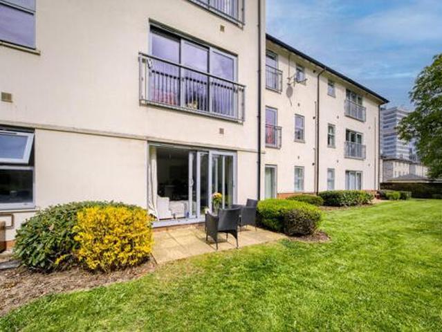 Bloomsbury House, Highfield Gardens, 1 Bedroom Apartment