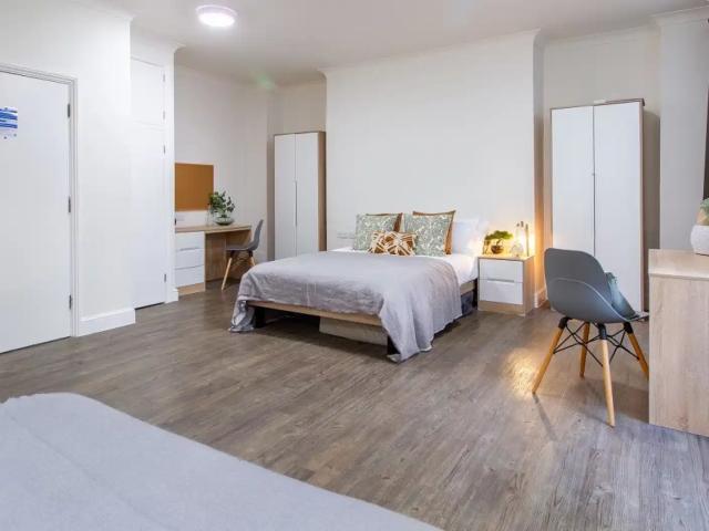 Bloomsbury Janet Poole House, London Student Accommodation | Amber