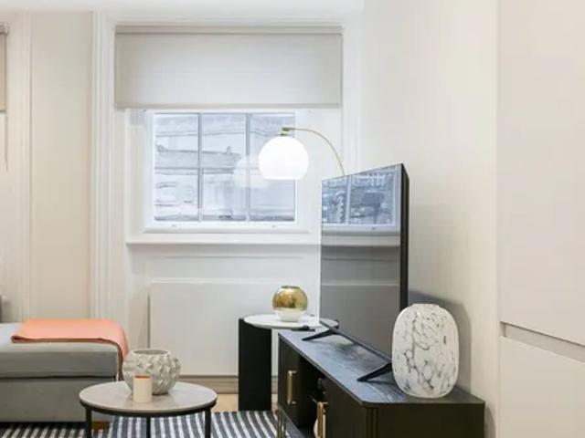 Bloomsbury Law Tutors, 40 Drury Lane, London, WC2B 5RR, United Kingdom | 2 bed apartment for rent #165467472 | Rentberry