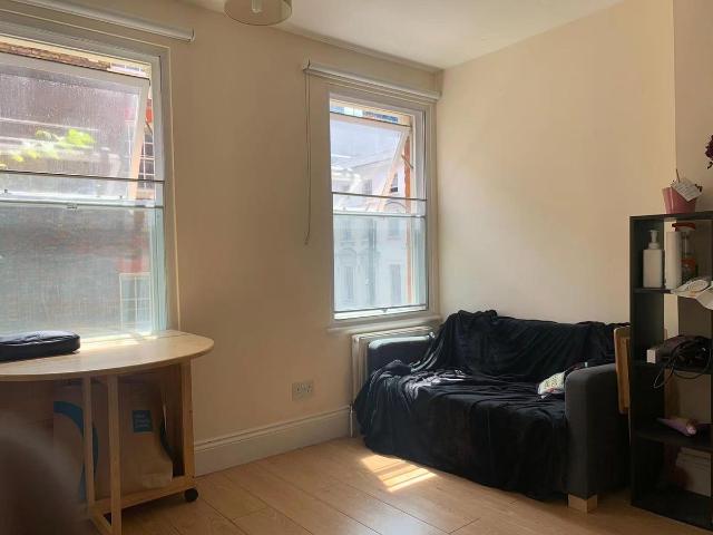 Bloomsbury Street, London WC1B, 2 bed flat to rent, £3,600 pcm | PrimeLocation