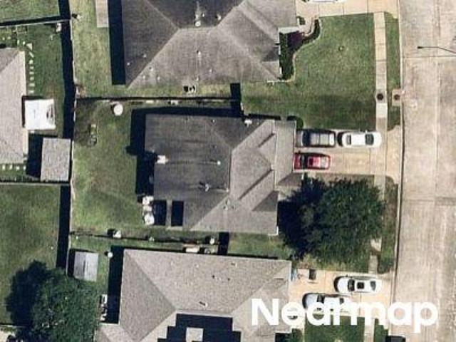 Blossom Grove Ln