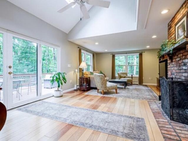 Blossom Rd, Windham, Home For Sale