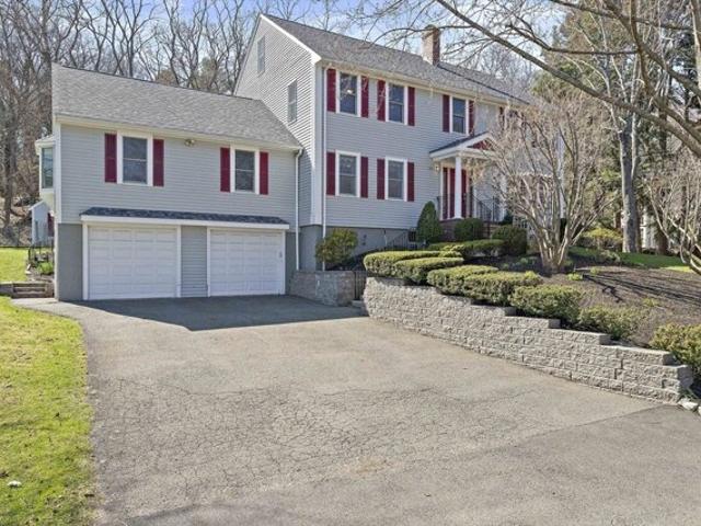 Blossom St, Lexington, Home For Sale