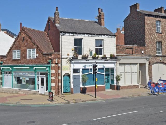 Blossom Street, York YO24, 3 bed flat to rent, £1,400 pcm | PrimeLocation